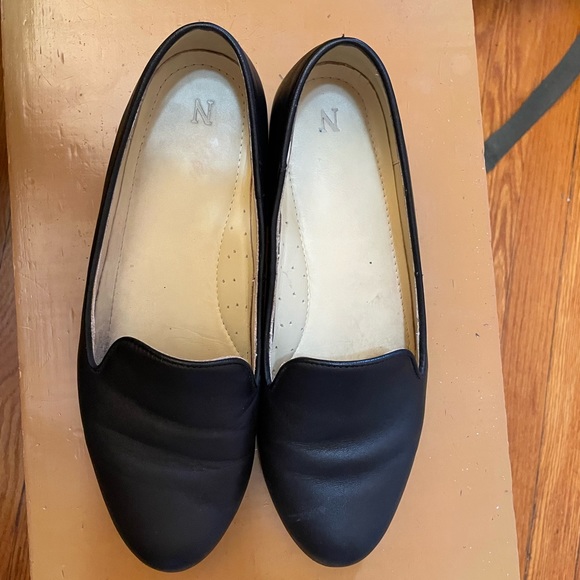Nisolo | Shoes | Nisolo Black Leather Flats | Poshmark